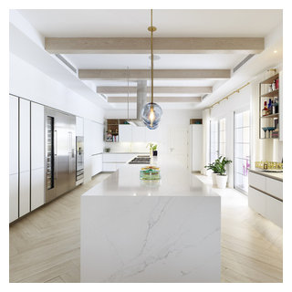 WAY KITCHEN DESIGN AT ARABIAN RANCHES, DUBAI - Modern - Kitchen - Other ...