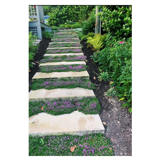 Paths and Steps - Landscape - Richmond - by Russell Combs Design | Houzz