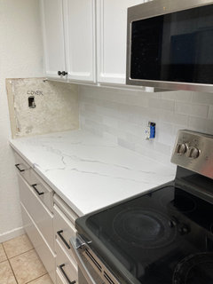 Cloe white tile - stacked horizontal vs alternating