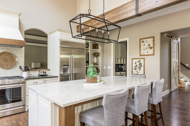 Your Guide to a Transitional-Style Kitchen