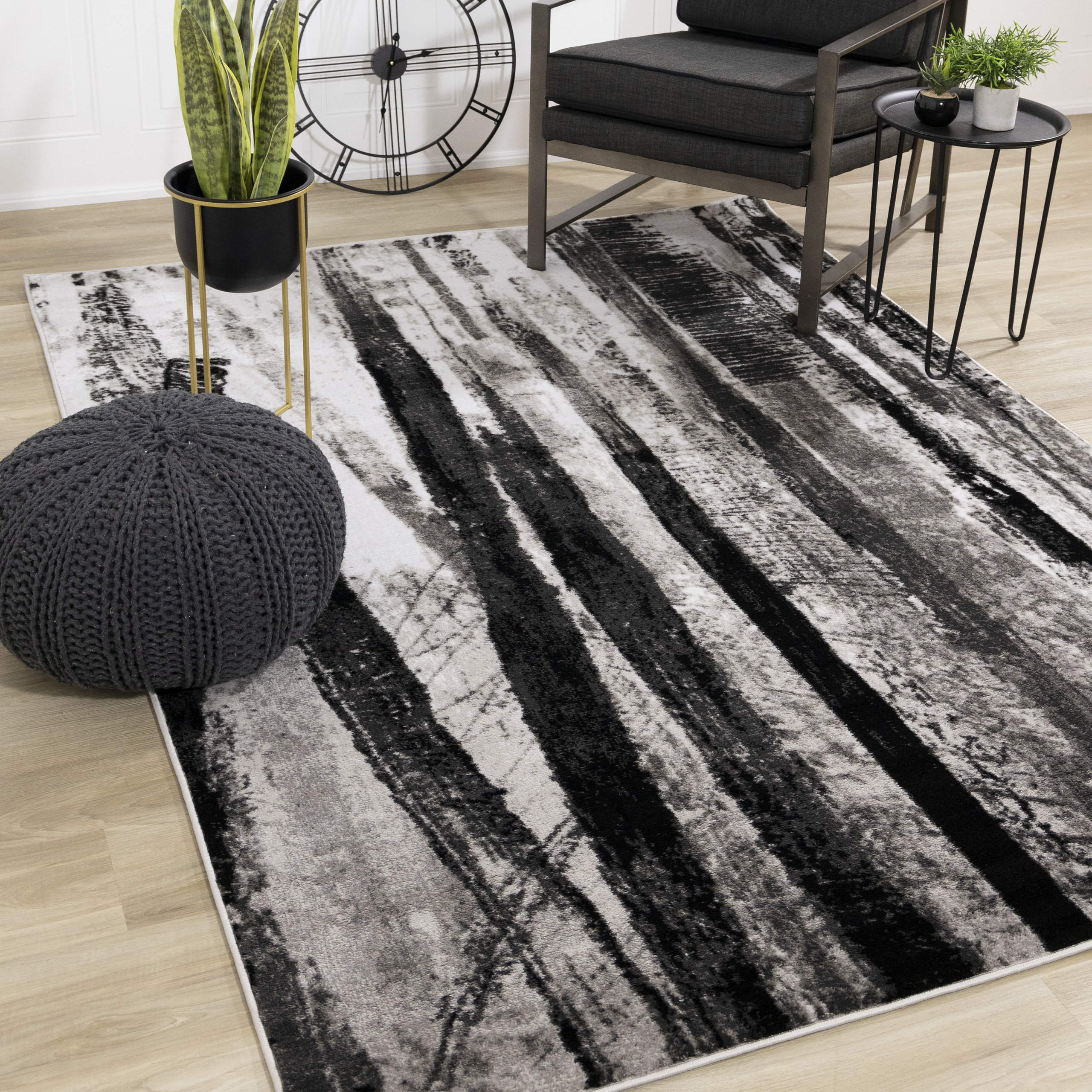 Perry Collection Red Geometric Pyramid Pattern Area Rug, 2'8"x4'11 ...