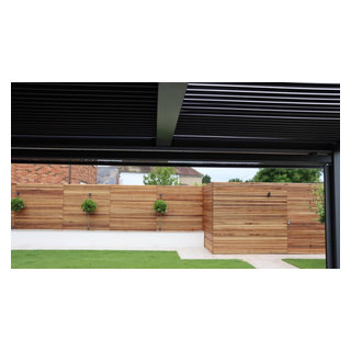 Cheshire Cedar Fencing Project - Contemporary - Landscape - Manchester ...