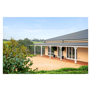 Bugle Range Contemporary Country Classic - Contemporary - Exterior ...