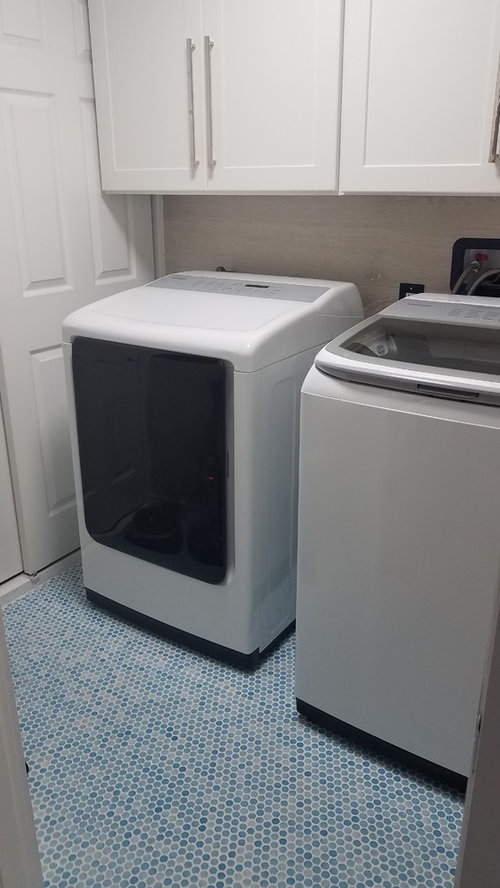 Laundry Room Reno
