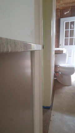 Countertop overhanging into hallway | Houzz Forum