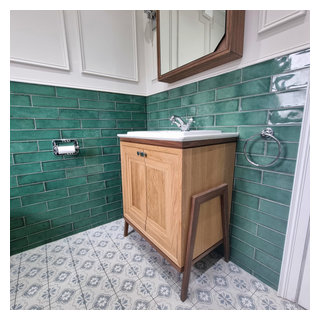 Traditional Bathroom with Wall Panels and freestanding tub ...