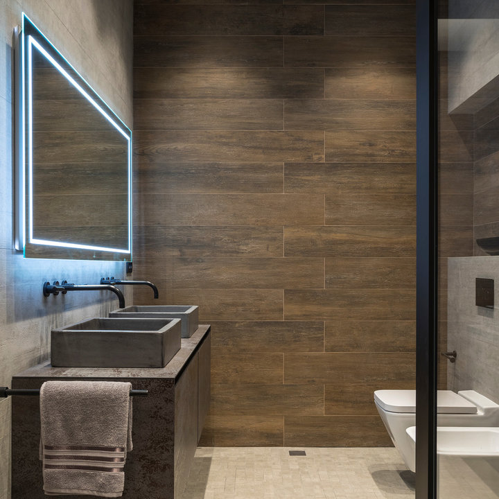 75 Bathroom with an Urinal Ideas You'll Love - October, 2025 | Houzz