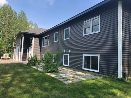 Boring Front Yard. How do I make stand out?