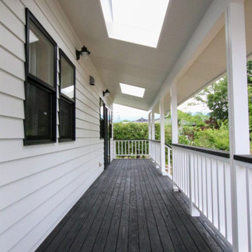 75 Farmhouse Wood Railing Deck Ideas You'll Love - May, 2023 | Houzz