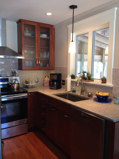 Share photos of your 150- to 200-square-foot kitchen!