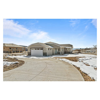 La Rosa - Transitional - Exterior - Denver - by New Beginnings New ...