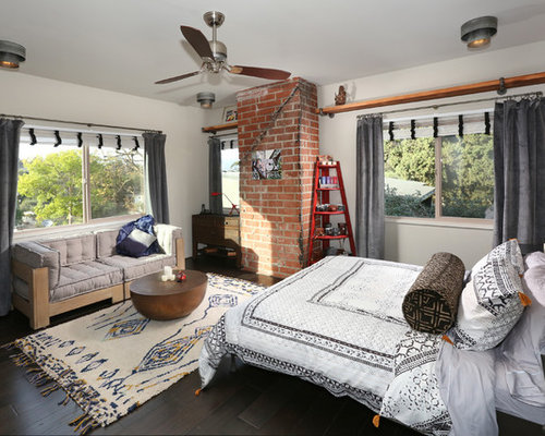 Mid-Sized Bedroom Design Ideas, Remodels & Photos | Houzz