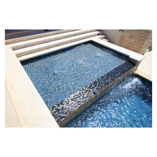 Scenic Overlook - Modern - Pool - Austin - by Cascade Custom Pools | Houzz