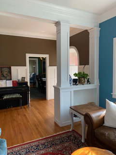 Traditional blue paint color for historic living room quandary