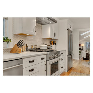 Antique Cape Cod Farmhouse - Farmhouse - Kitchen - Boston - by Fresh ...