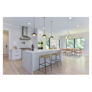 Modern Contemporary Custom Home Kitchen - Modern - Kitchen - DC Metro ...