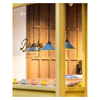 Barnaby Bars - Tottenham Court Road: Bespoke Shopfront, Interior Wall ...