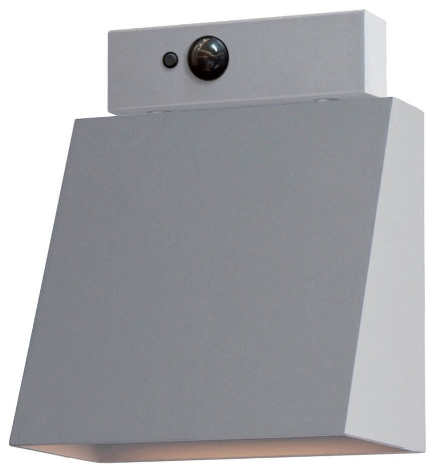 Maxim Lighting Pathfinder 7"H LED Outdoor Wall Light, Silver - Modern ...