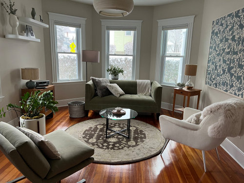 Neutral to deep, high contrast living room