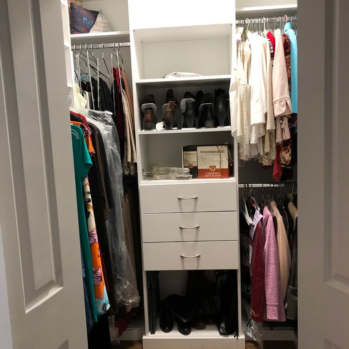 75 Beautiful Small Walk-in Wardrobe Ideas & Designs - June 2024 | Houzz AU