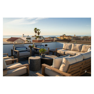 Hendrick-Harbor BLVD - Beach Style - Deck - Los Angeles - by Antoinette ...