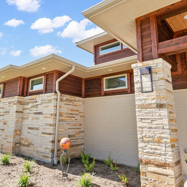 75 Beautiful Exterior with Painted Brick Siding Ideas & Designs ...