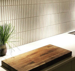 help!! stacked or staggered subway tile