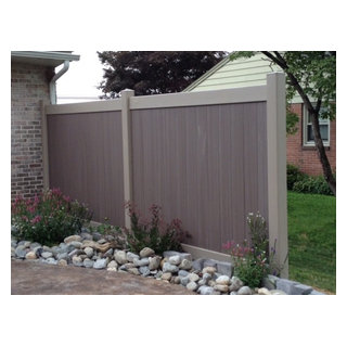 CertainTeed Bufftech Vinyl Fence - Philadelphia - by User | Houzz
