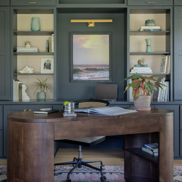 Transitional Home Office Design Ideas, Inspiration & Images - July 2024 ...