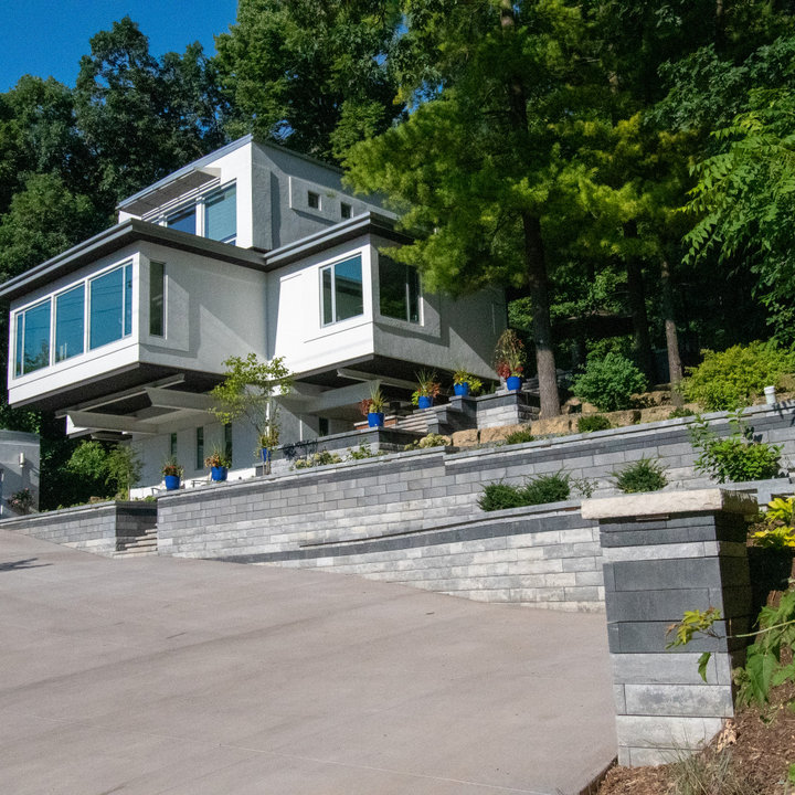 75 Beautiful Sloped Driveway Ideas & Designs - February 2024 | Houzz AU