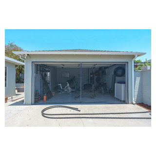 Garage Conversion to Home Gym - Modern - Home Gym - Los Angeles - by ...