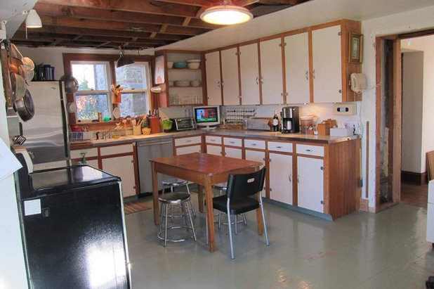 Room of the Day: Rustic 1830s Farmhouse Kitchen Cozies Up