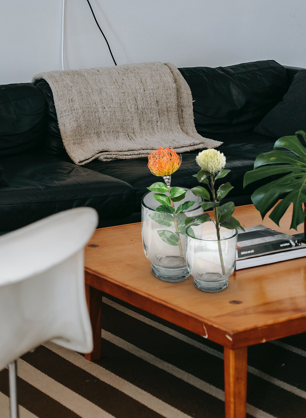 Serene Spaces Living Modern Bell-Shaped Glass Candle Holder, Set of 4 ...