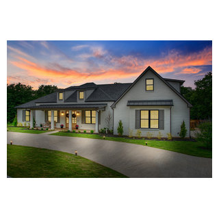Dreamy Scandi Acadian - Scandinavian - Exterior - Dallas - by Bohannon ...