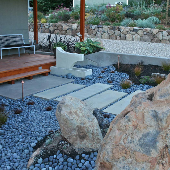 75 Front Yard River Rock Landscaping Ideas You'll Love - November, 2025 ...