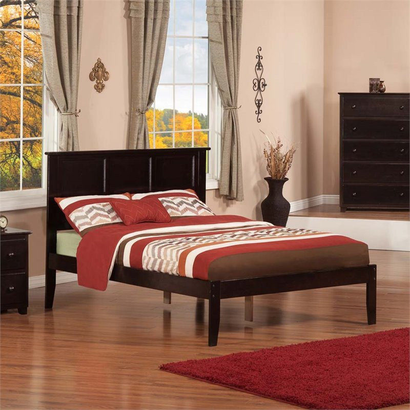 Leo & Lacey Solid Wood Twin XL Platform Bed with Attachable USB in ...