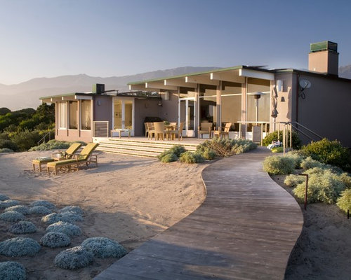 Beach Style One-Story Exterior Design Ideas, Remodels & Photos