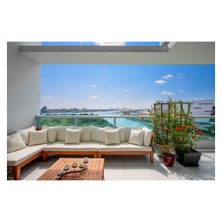 Beach House Balcony | Modern | Beach View | Open Concept - Modern ...