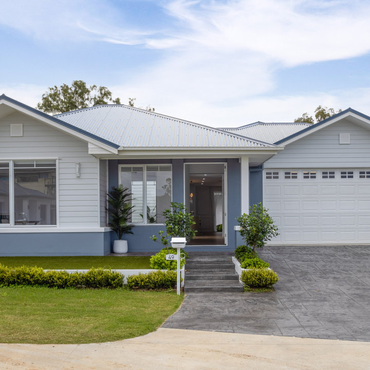 75 Beautiful Exterior with a Blue Roof Ideas & Designs - May 2026 ...