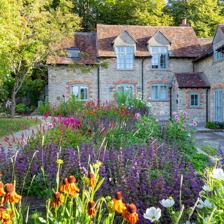 75 Beautiful Back Garden Ideas and Designs - July 2024 | Houzz UK