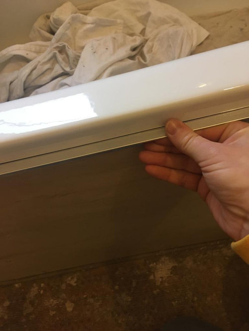 Help! Is this a bad tiling job and bathroom refurb? | Houzz UK