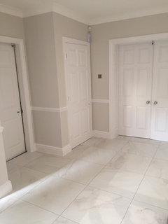 Light grey greige paint