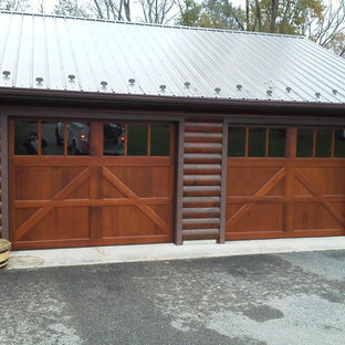 75 Beautiful Rustic Garage Pictures & Ideas | Houzz