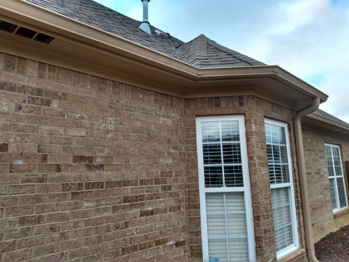 Insulating bay window extending out of exterior wall