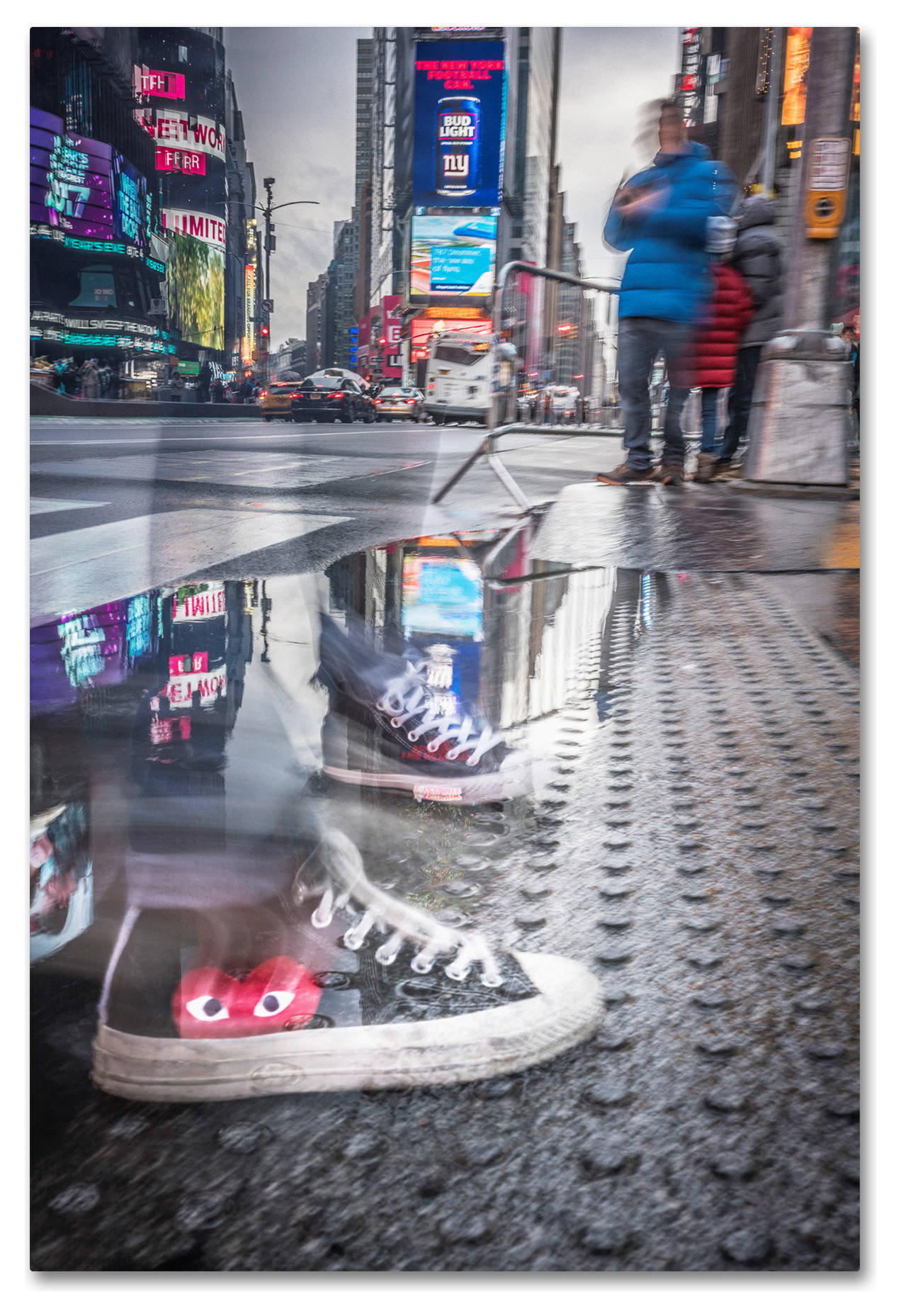 Moises Levy 'Eyes' Canvas Art, 16"x24" - Contemporary - Prints And ...