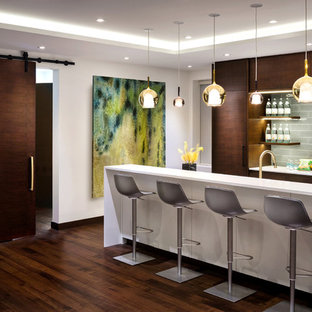 75 Beautiful Home Bar with Glass Tile Backsplash Pictures & Ideas | Houzz