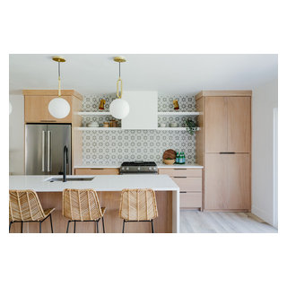 Casa Linda Home Renovation - Contemporary - Kitchen - Dallas - by Karia ...