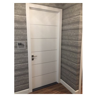 SmartPro 4H Modern Interior Door Polar White - Modern - Other - by ...