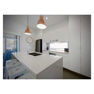 Caesarstone Clamshell - Modern - Kitchen - Newcastle - Maitland - by ...