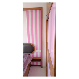 Dr Gandhi's Residence - Contemporary - Bedroom - Ahmedabad - by H ...